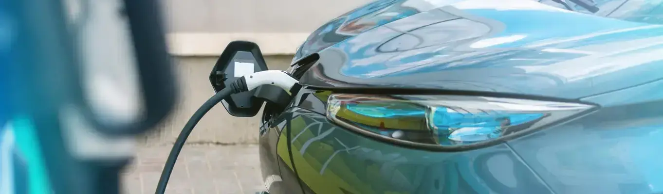 Poznaj rodzaj hybryd. Samochody HEV, FHEV, PHEV, MHEV, EREV...